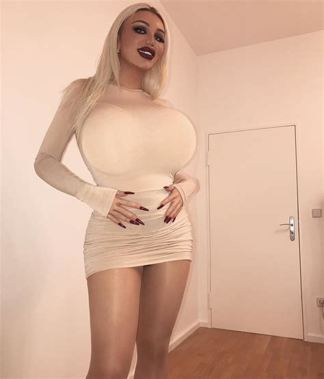 Ivana Vladislava Porn Pictures Xxx Photos Sex Images 3756932 Pictoa