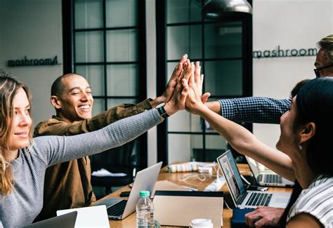 Embracing Teamwork Edapp Microlearning Course Library