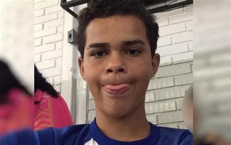 Quem Era O Estudante Que Morreu Esfaqueado Durante Briga Na Porta De
