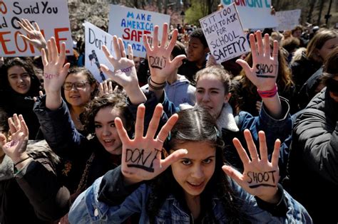 Columna De La Sexologa ¿vale La Pena Emigrar Y Dejar A Tus Hijos Solos Nota Clave De Alfonso