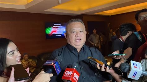 Bongkar Isi Pertemuan Dengan Surya Paloh Di Istana Jokowi Kasih Kode