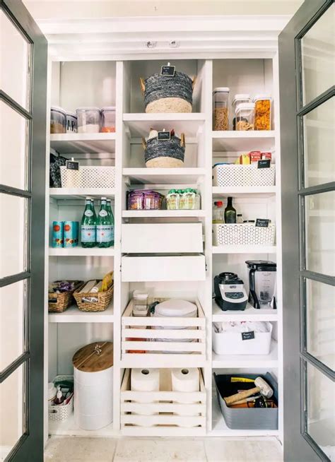 25 DIY Pantry Shelves To Construct Yourself