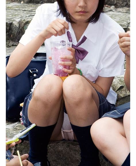 JC集合制服しゃがみパンチラ小学生ヌード少女11歳投稿画像152枚