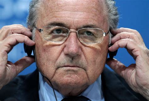 Corrupção E Escândalos A Aposta Arriscada No Qatar Que Abalou A Fifa Sic Notícias