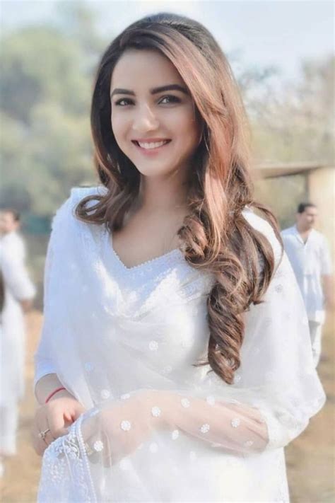 Pin On Jasmin Bhasin
