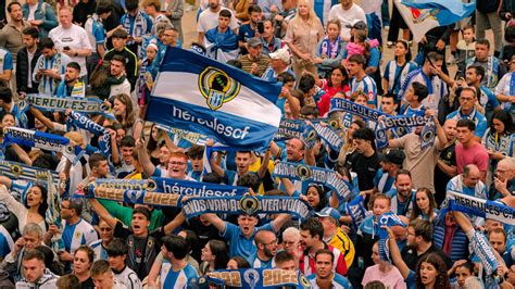 El Hércules supera los 600 nuevos abonados y Preferente está casi lleno