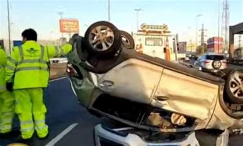 Choque Y Vuelco En La Autopista Panamericana Un Muerto