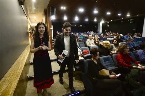 Noelia García habla de El Prado en femenino en el Aula de Cultura de LA