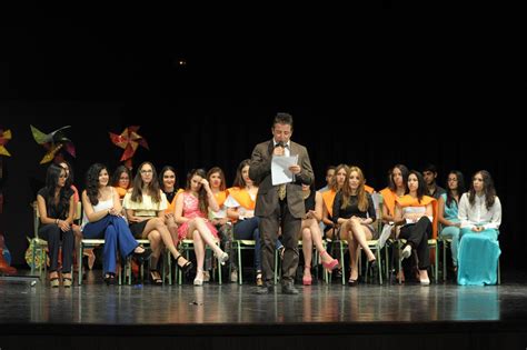 LOS ALUMNOS Y ALUMNAS DE 4º DE ESO SE GRADÚAN EN LA FIESTA FIN DE CURSO