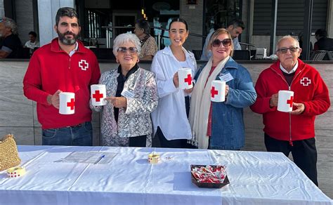 Almuñécar celebra el Día de la Banderita de Cruz Roja gracias a una