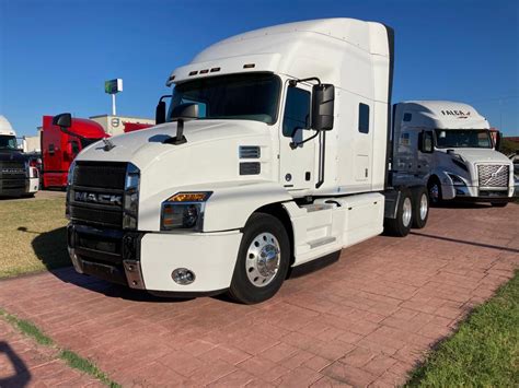 USED 2020 MACK ANTHEM SLEEPER FOR SALE IN TX 3545