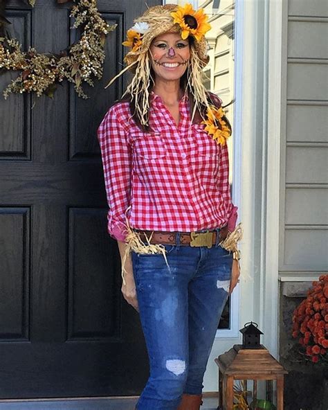 10 Homemade Scarecrow Halloween Costume Ideas