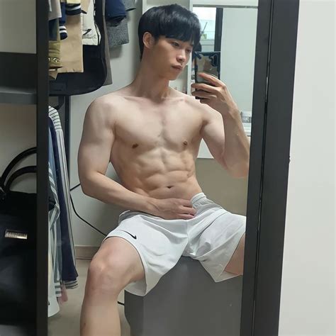 Pin By Ellot On Guardado R Pido In Male Models Shirtless Hot