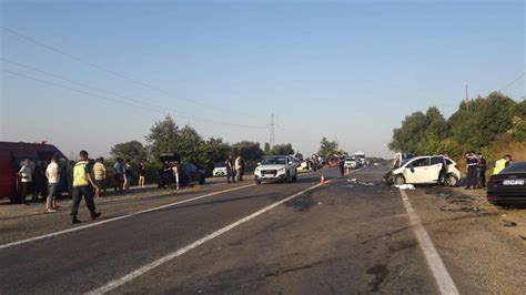 Yalova da zincirleme kaza 2 ölü 5 yaralı Son Dakika Haberleri