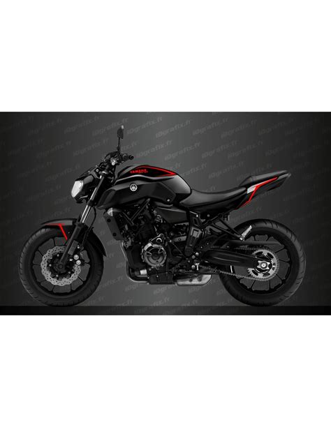 Kit décoration Line Rouge IDgrafix Yamaha MT 07 après 2018