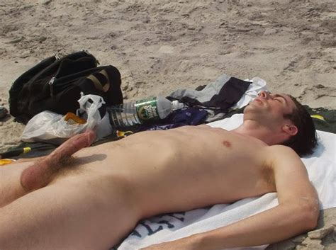 Solo Gay Venezuela En La Playa Desnudos Tomando El Sol