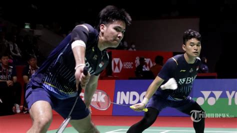 Hasil Badminton Asian Games 2023 Leo Daniel Tumbang Indonesia Ambyar