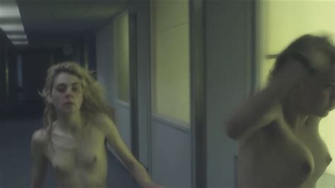 Frederikke Dahl Hansen nude pics página 1