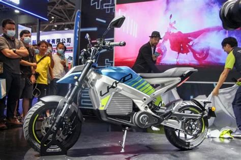 Siap Rilis Motor Listrik Baru Tromox Ukko Bergaya Naked Bike Ini