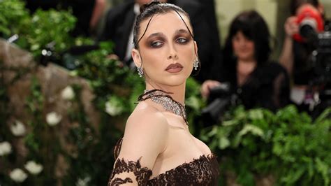 The Worst Dressed Celebs At The Met Gala Celeb Jam