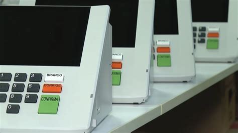 Eleitor tem um ano para regularizar ou tirar 1ª via do título