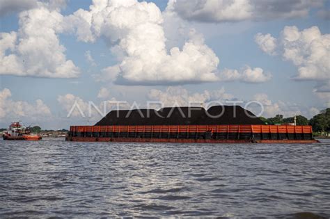 HARGA BATUBARA ACUAN BULAN MEI TURUN ANTARA Foto