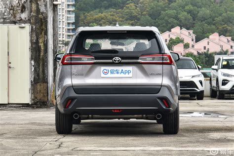威兰达2 0L 两驱领先版正后水平图片 汽车图片大全 易车