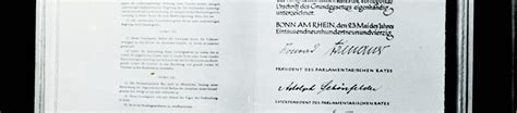 Aktuelles Pressemitteilungen Und Veranstaltungen 75 Jahre Grundgesetz