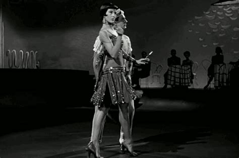 Гиф анимация Gene Kelly Cyd Charisse Джин Келли и Сид Чарисс