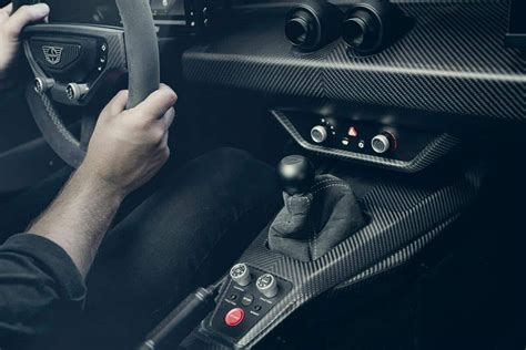 2023 DONKERVOORT F22 BARE NAKED Fabricante DONKERVOORT PlanetCarsZ