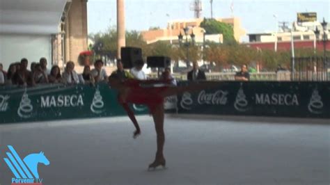 Abren Pista De Hielo En Macroplaza YouTube
