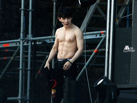 Just Photos Of Sexy Shirtless Korean Men Because You Re Welcome