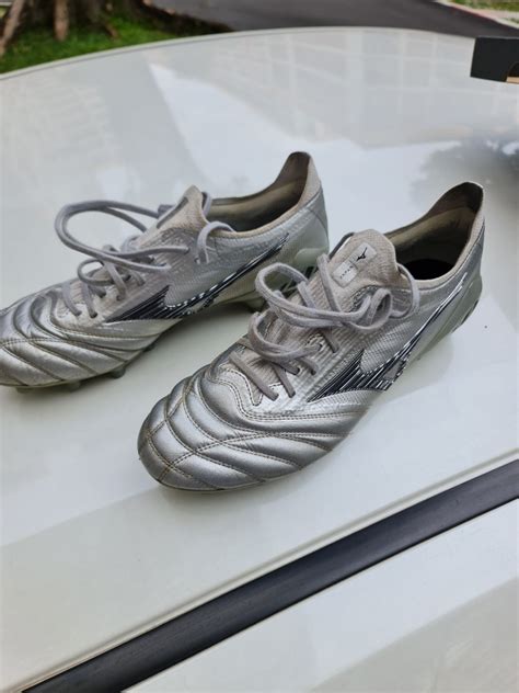 Mizuno Morelia Neo III Beta MIJ US9 Sports Equipment Other Sports