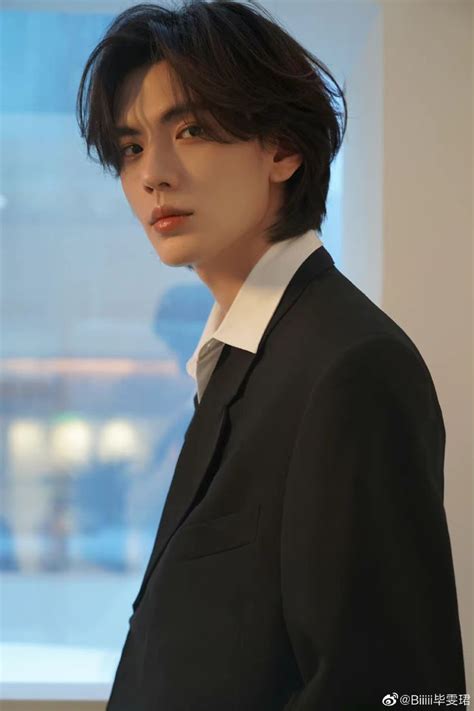 Bi Wenjun Asian Men Long Hair Asian Haircut Asian Man Haircut