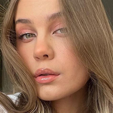 Polina Yushkova Polinayush Threads Say More