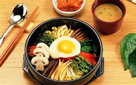 Tên các món ăn Hàn Quốc nổi tiếng mà bạn không thể bỏ qua