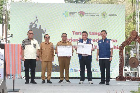 Menkes Launching Pilot Project Implementasi Teknologi Wolbachia Di Kota