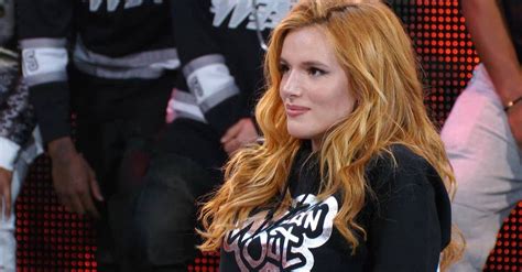 Ex Estrela Da Disney Bella Thorne Posa De Topless Após Anunciar Filme Pornô Veja