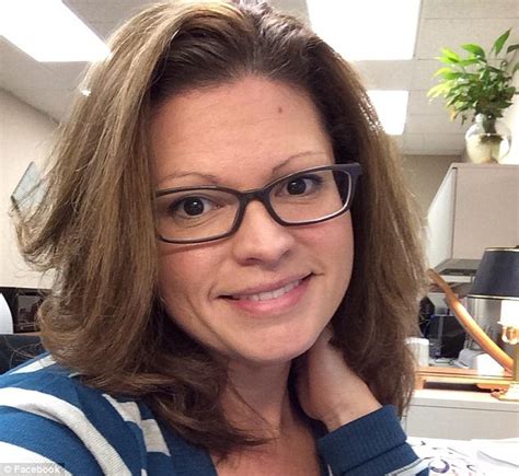 Brunette Mom Glasses Telegraph