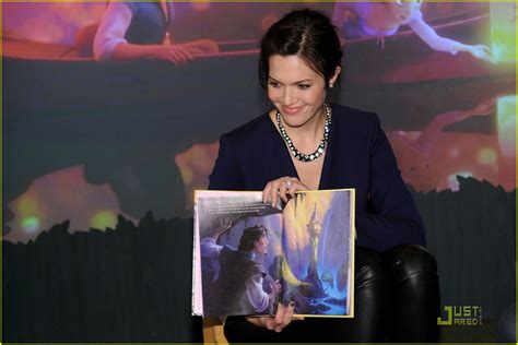 Mandy Moore Zachary Levi Tangled Reading Time Photo 2497062