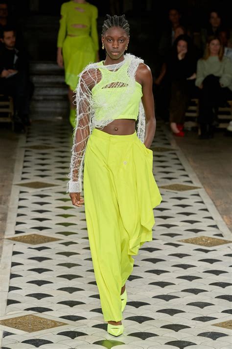 Colores De Moda En Primavera Verano 2023 Todos Los Tonos En Tendencia