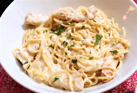 Poulet et pâtes au Boursin avec Cookéo Plat et recette