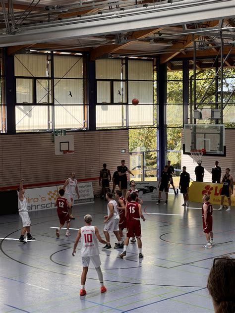 SOUVERÄNER SAISONSTART Komusina Haiterbach