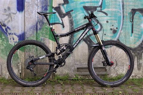 Wallpaper ID 622583 Bicycle Stationary Old Mountain Bikes Rusty