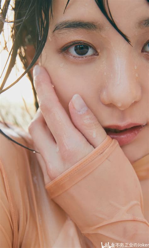 2023 3 20デジタル限定新田桃子写真集HEALTHY SEXY AND STOIC PEACH 哔哩哔哩