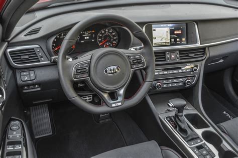 2017 Kia Optima Pictures 81 Photos Edmunds