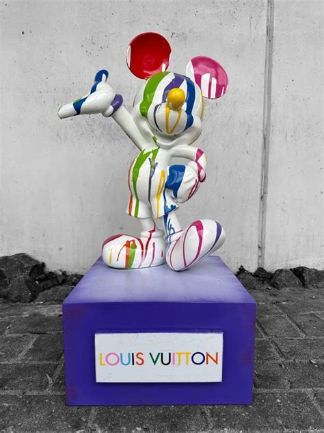 DALUXE ART Louis Vuitton Mickey Mouse XXXL Life Size Catawiki