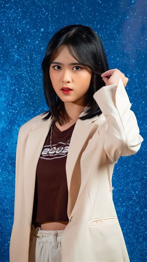 Adel Jkt48 Wajah Gadis Orang Cantik Perempuan