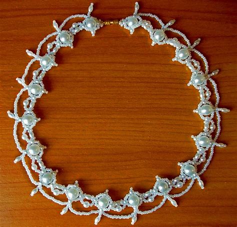 Free Pattern For Beaded Necklace Whiteness Click On Link To Get Pattern