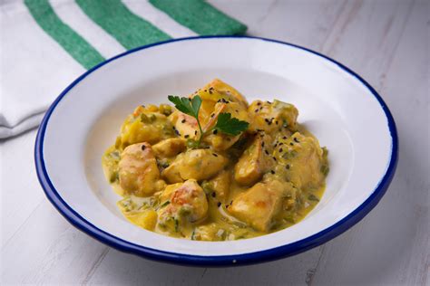 Pollo A Curry Con Coco Y Cilantro SecretosDeCocina